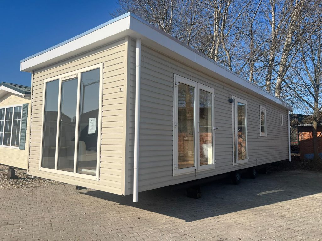 Flexwoning kopen | Bezoek showterrein | Caravans & Chalets